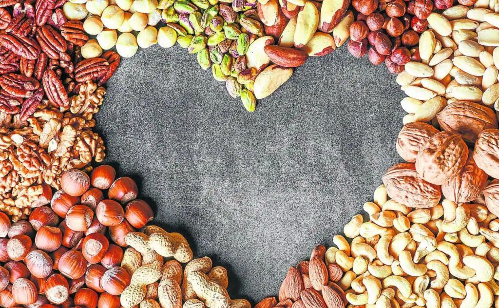 Frutos secos: importantes, pero no sustituyen al omega 3 del pescado ...